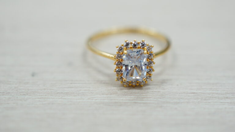 Product Naming: How to Give Your Jewelry an Identity
